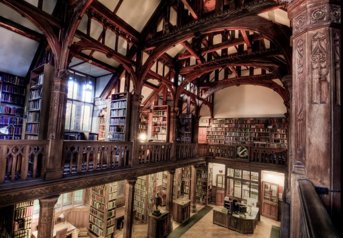 Specters in the Stacks: 13 Haunted Libraries – The Year of Halloween